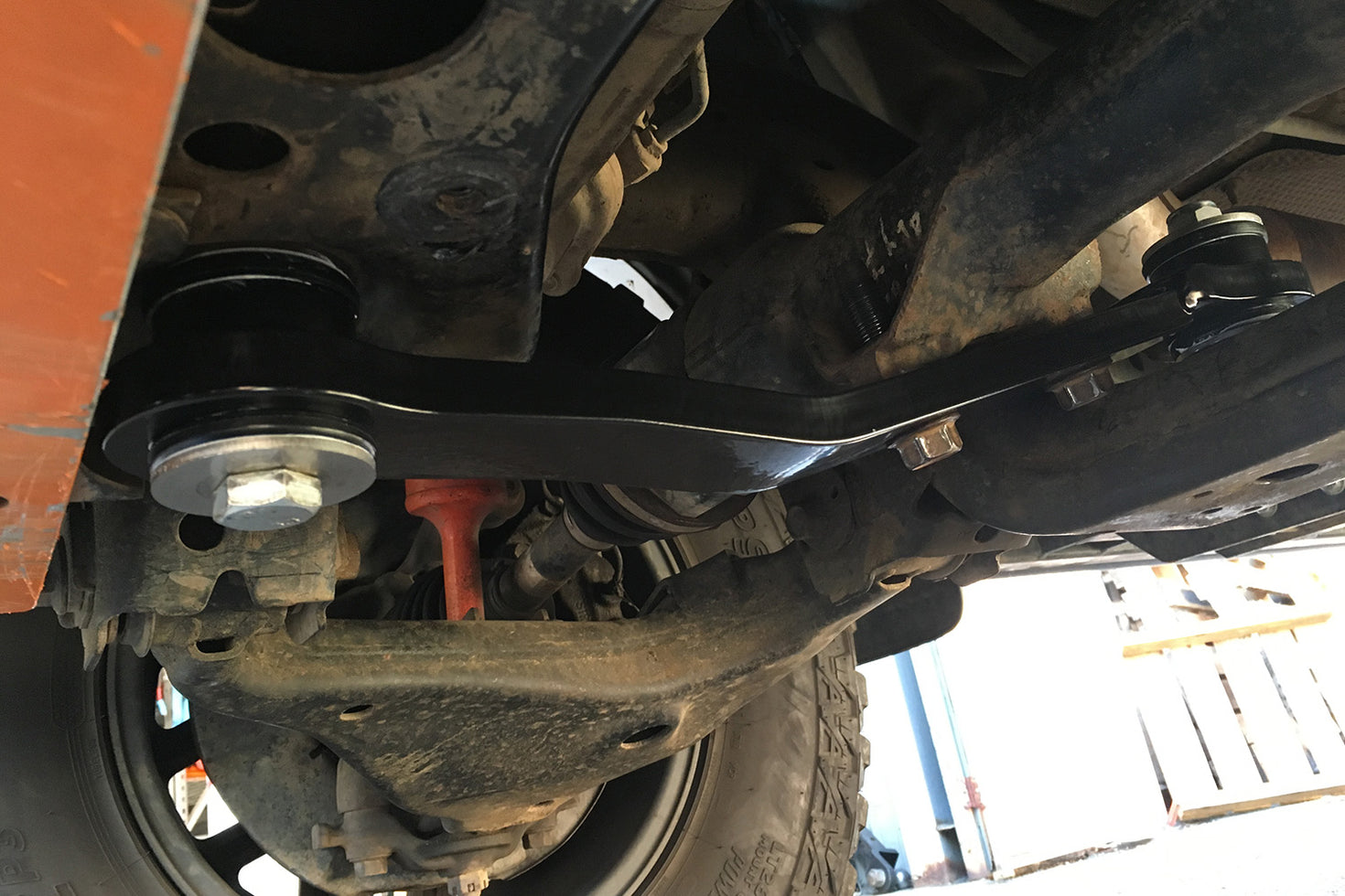 Toyota Hilux N70 - N80 Diff Drop – PHAT Bars